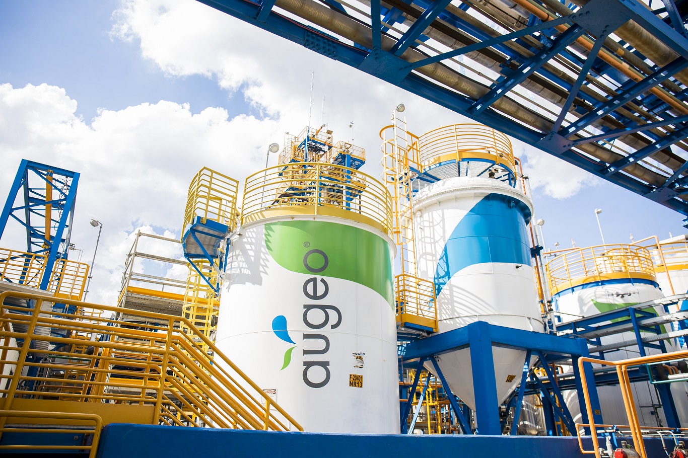 Sempre à frente do seu tempo, Rhodia completa 100 anos de história no ...